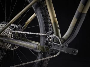 Is Trek Roscoe 9 A Good Bike? [Trek Roscoe 9 Review]