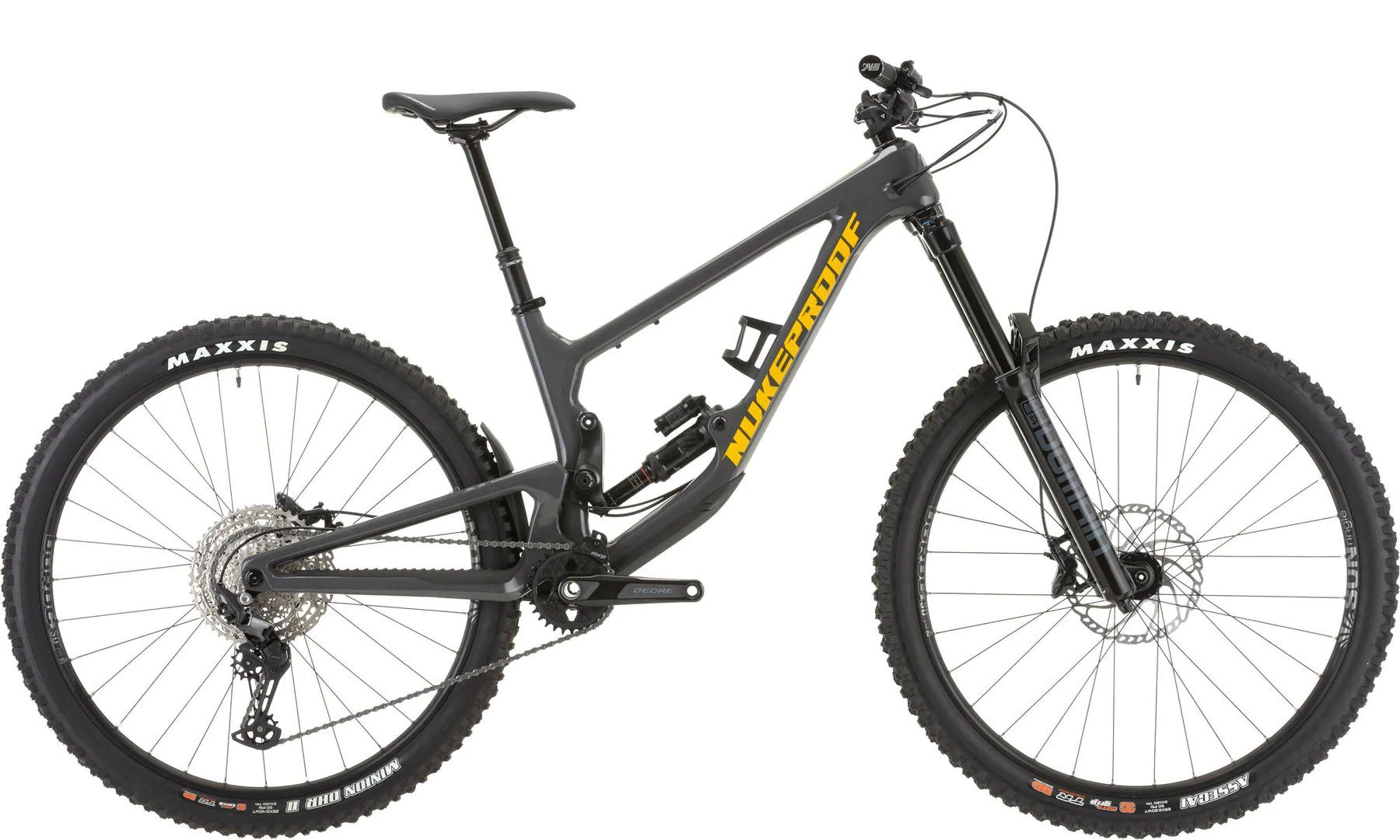 Is NUKEPROOF GIGA 290 CARBON FACTORY Splendid? - [Review]