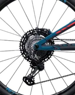 Is Pivot Shuttle SL Team XTR A Perfect Selection? - [Pivot Shuttle SL ...
