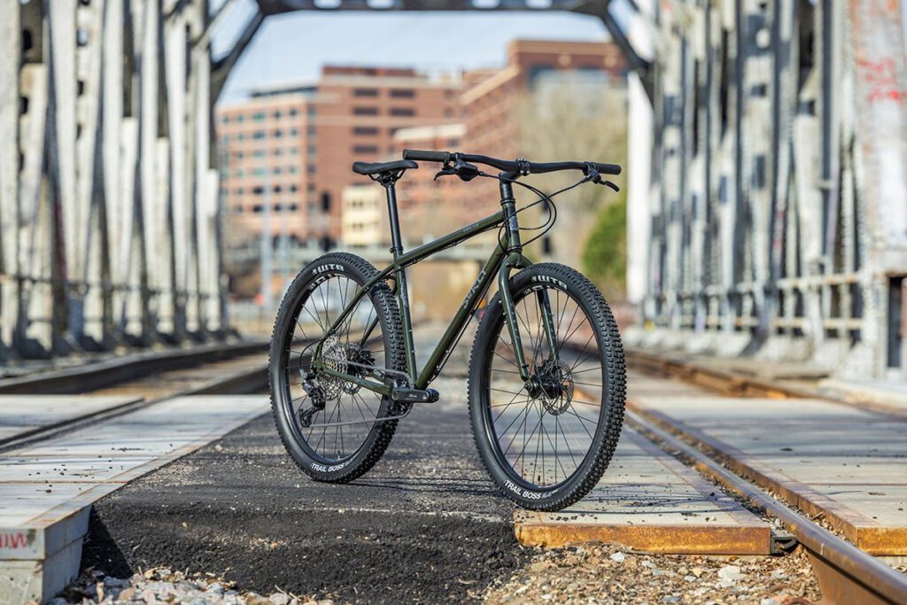 Is Surly Bridge Club Black 700c A Perfect Selection - [Surly Bridge ...